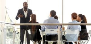 Leadership définition | Concept, rôle et qualités du leader